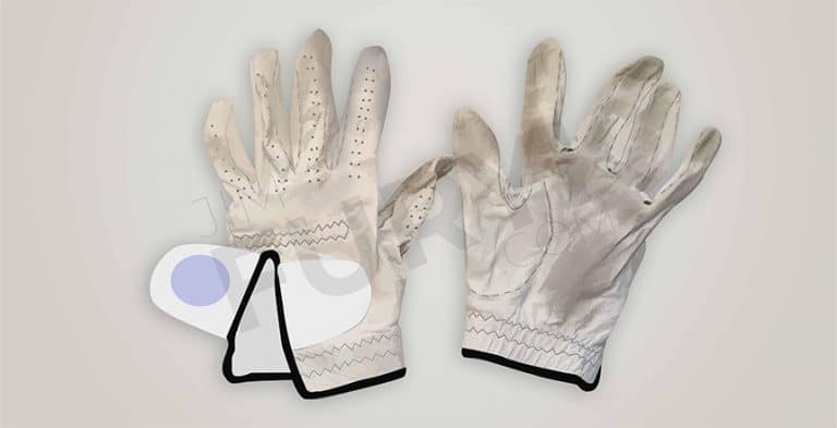 How to Clean Golf Gloves